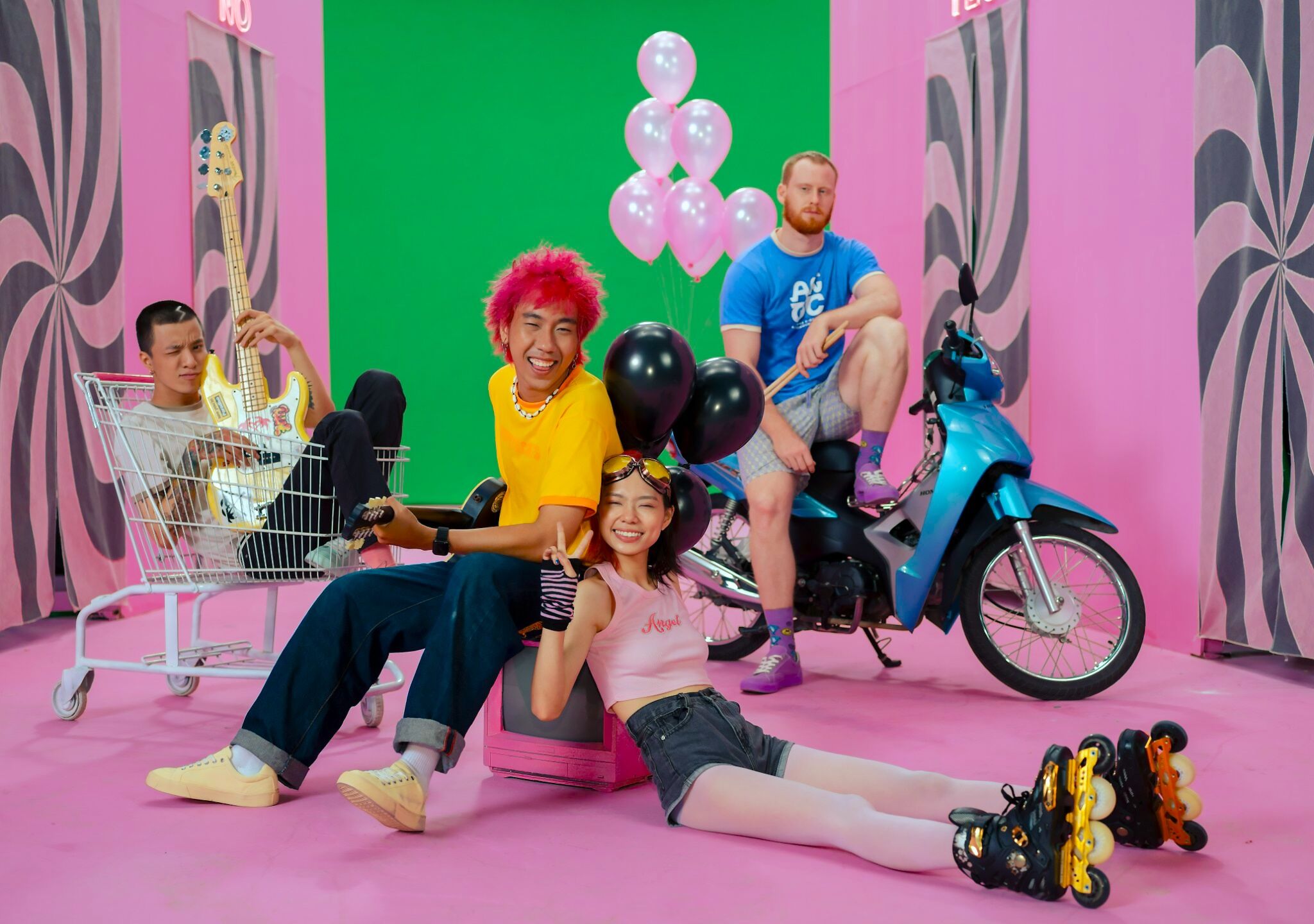 Punk made in Sài Gòn: 7UPPERCUTS 濾