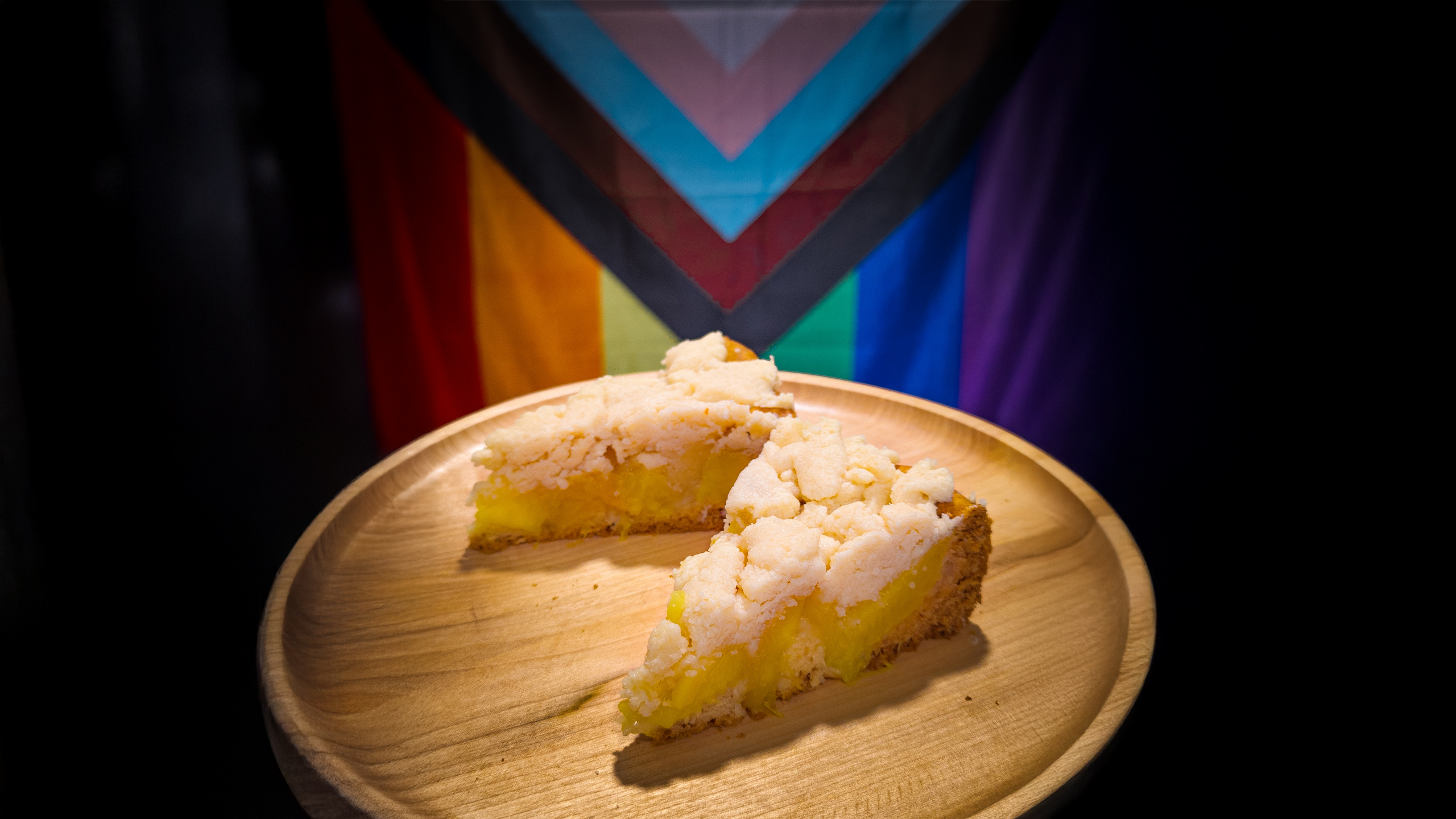 Mango crumble cake à la Starfleet: Warm, fluffy, and ready for warp 濾